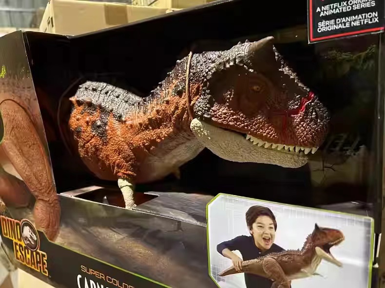 Jurassic World Colossal Carnotaurus Toro Dinosaur Action Figure Camp ...