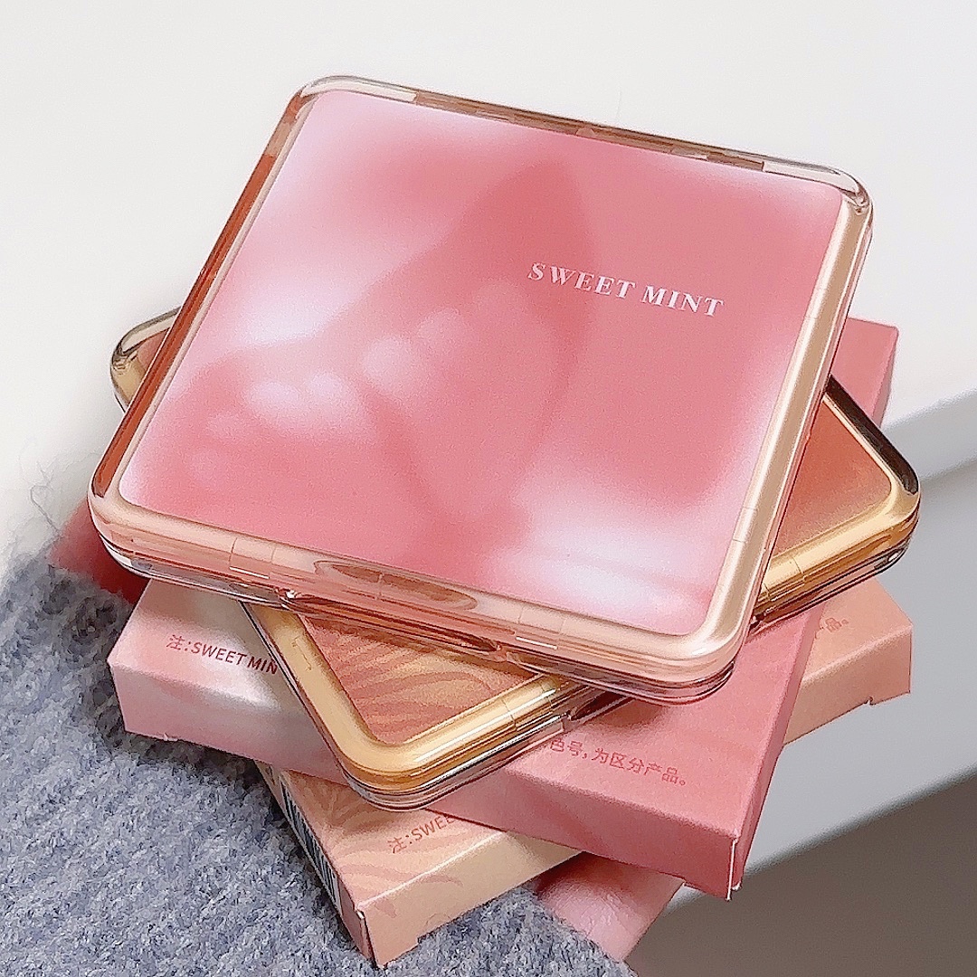 Makeup Four-color Highlighter Contour Palette illuminator Makeup 3D ...