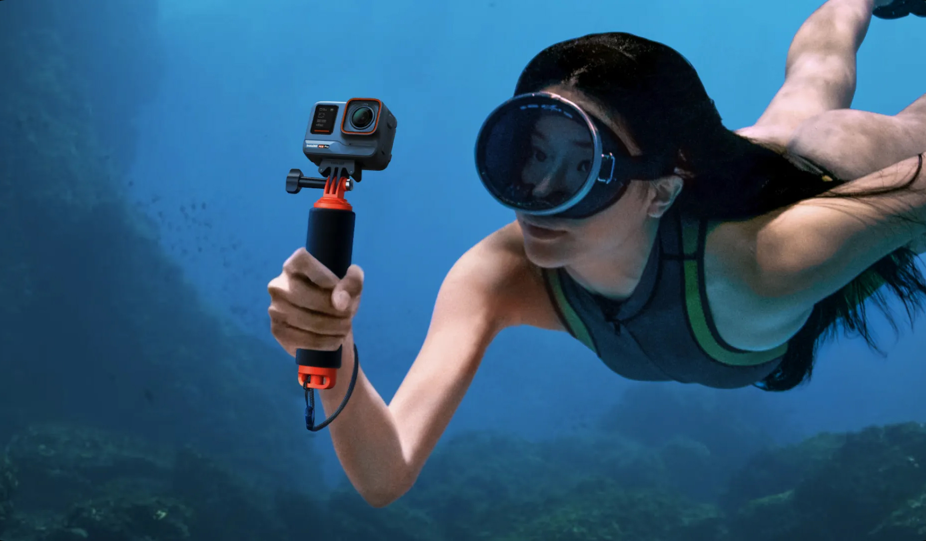 Insta360 Floating Hand Grip for Insta360 X5/Ace Pro 2/X4/GO 3S/Ace Pro ...