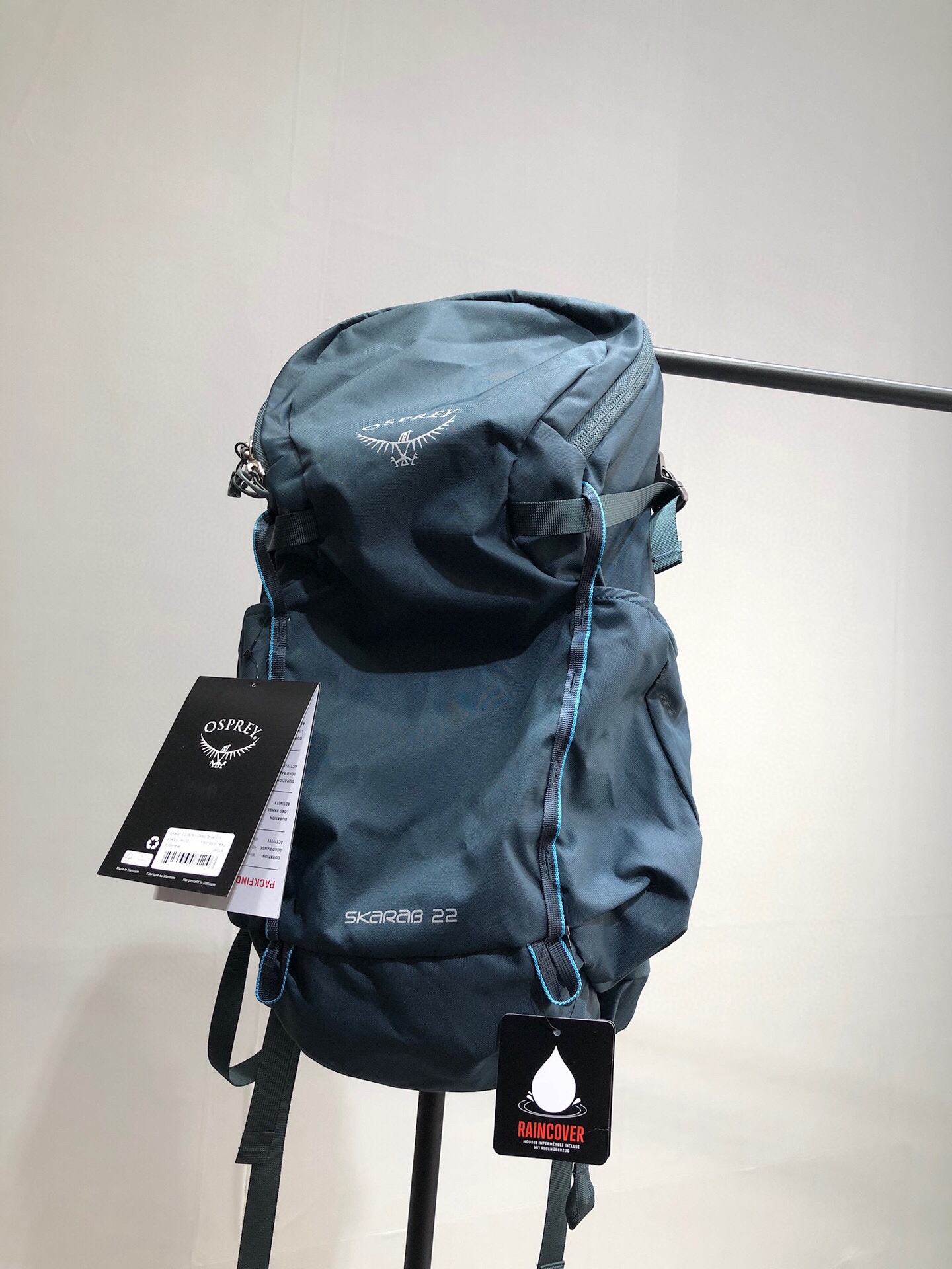 Osprey Kitty Eagle Mountaineering Bag Outdoor Backpack 22L Beetle Men's ...