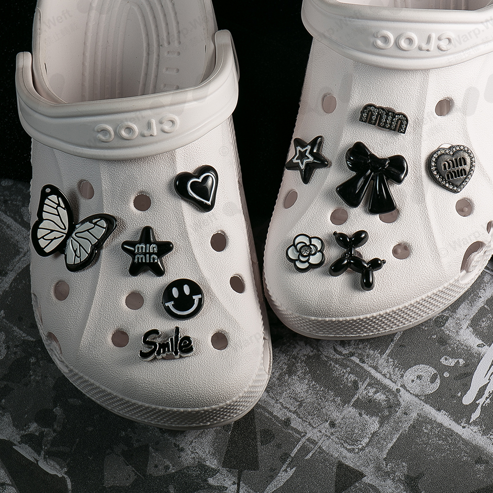 Black Fashion Series Sandal Pin Buckle Shoe Charms, Cool Trendsetter 3D ...
