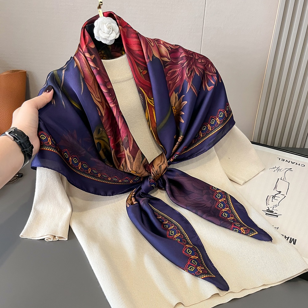 LISA Fashion Scarf 110 × 110cm square scarf women's shawl printed scarf ...