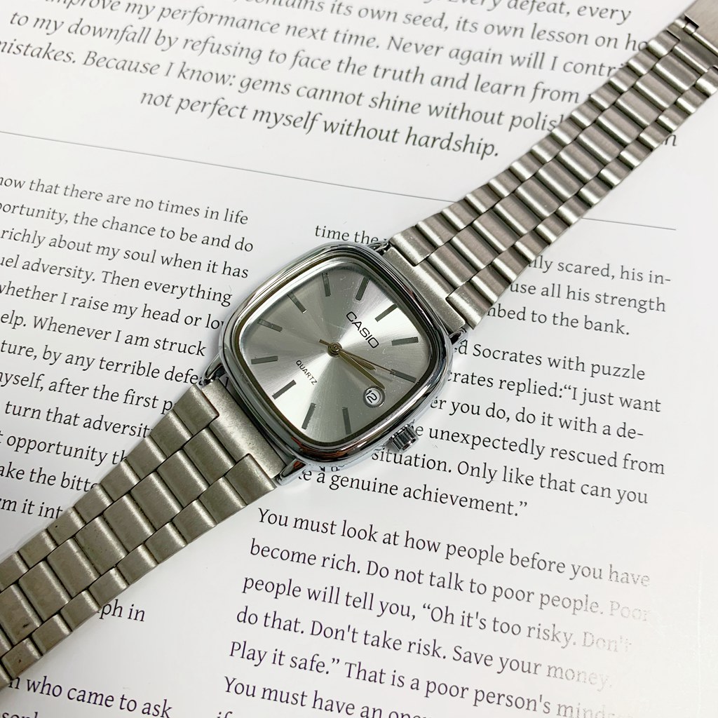 A138 Light Luxury, Unique, Retro, Simple and Trendy Small Square Watch ...