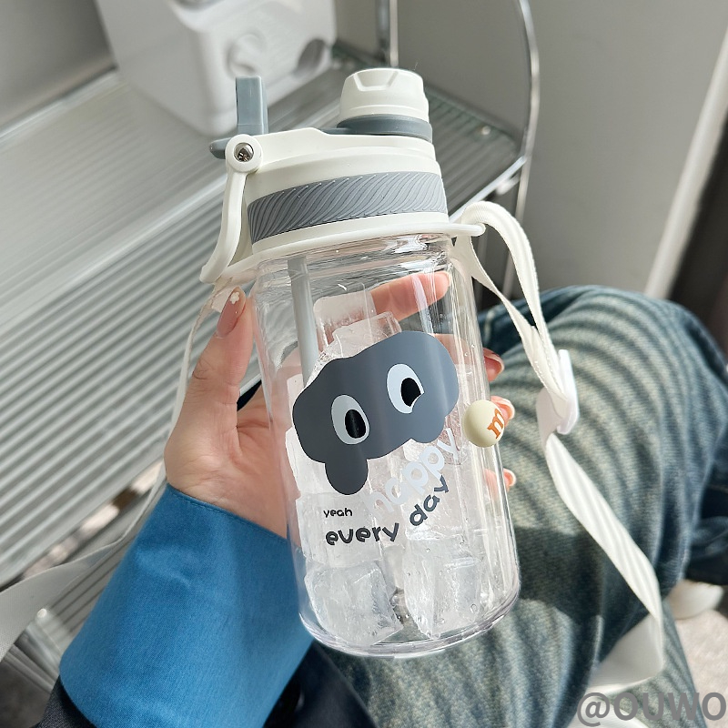 OUWO丨MY Ready Stock Grey 600ml Little Ghost Logo Summer Water Bottle With Straw Large-Capacity ...