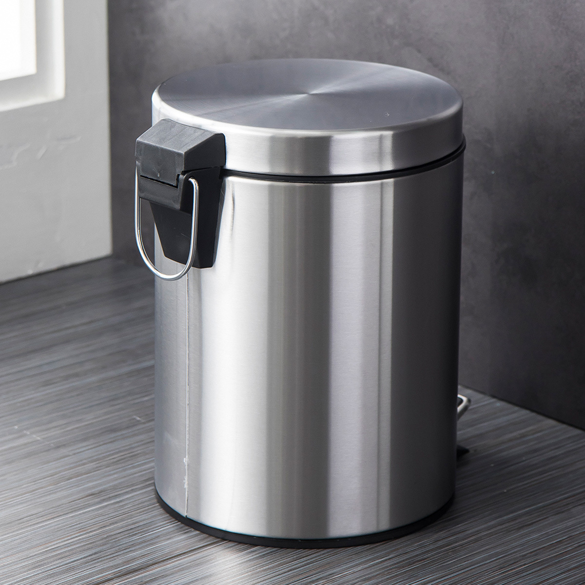 Stainless Steel Flip-top Trash Can Household Toilet Toilet Kitchen Foot ...