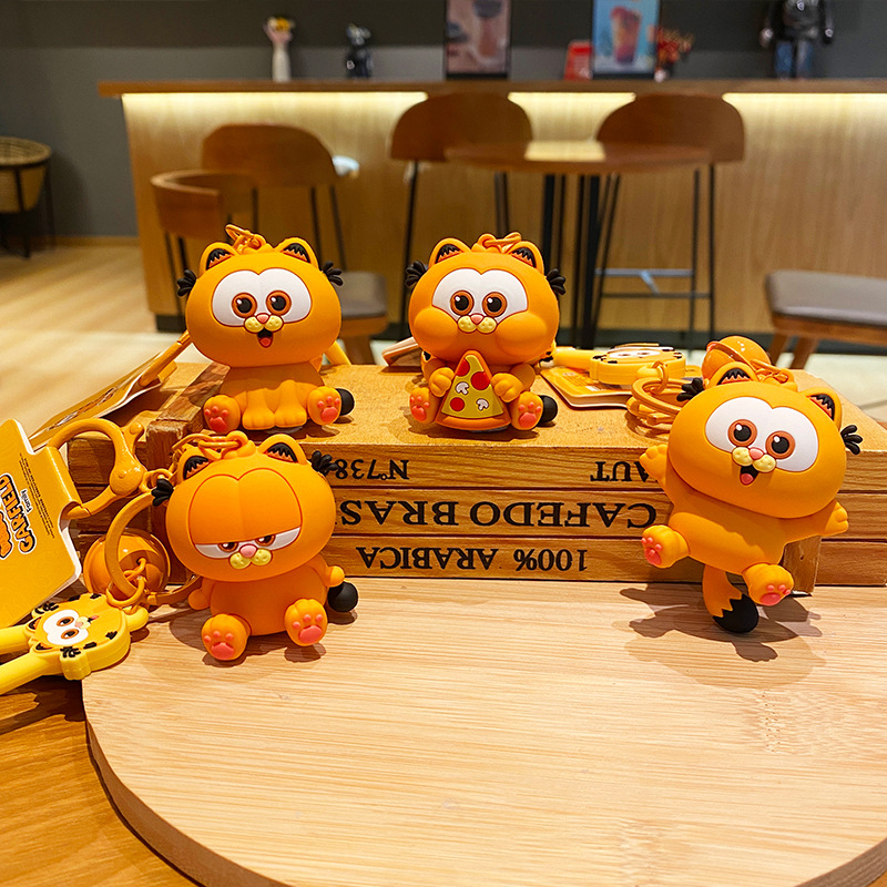 Authentic cartoon Garfield cat car keychain cute doll pendant Gift key ...