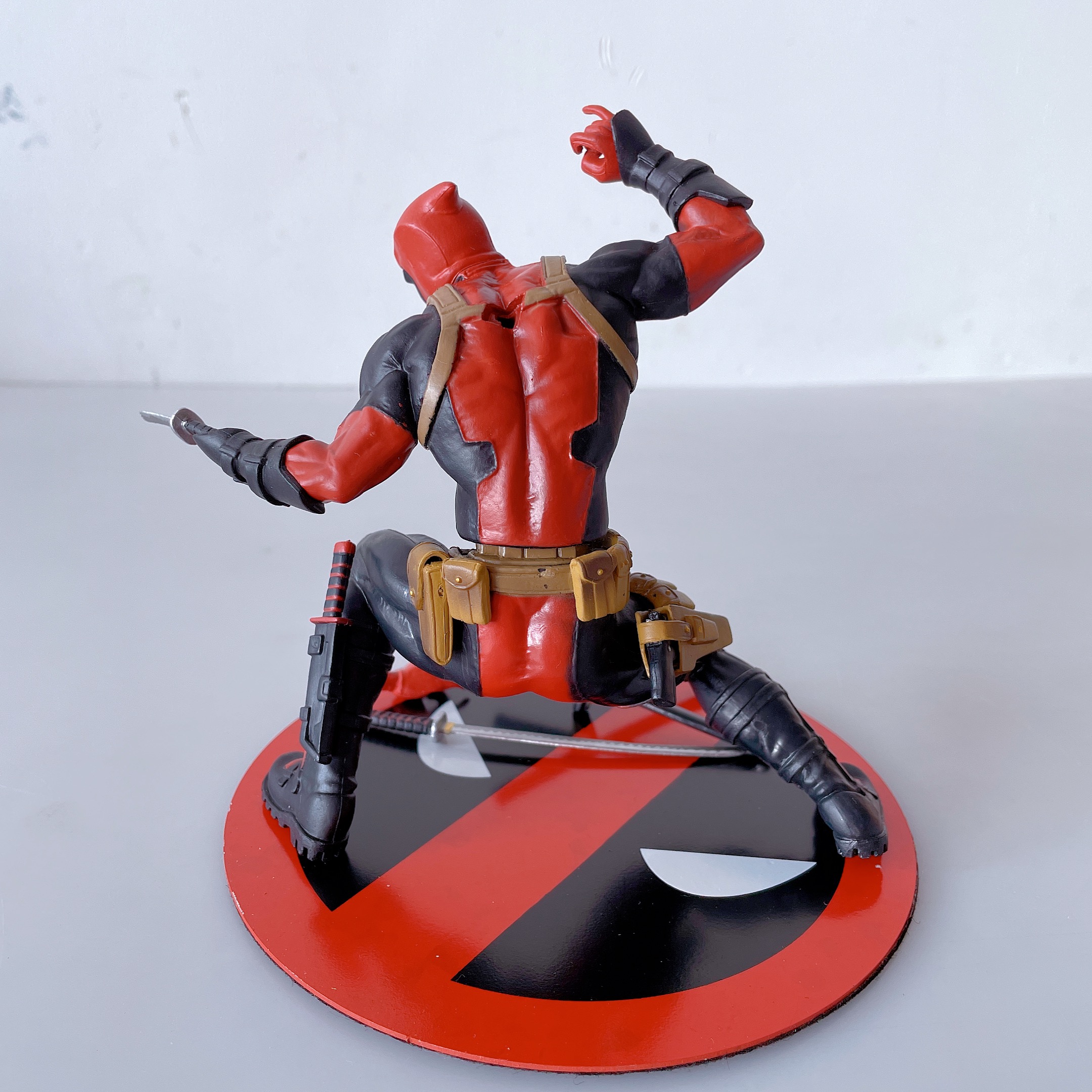 12cm Marvel Movable Action Figure Cloth Clothes Movie Series Ornaments ...