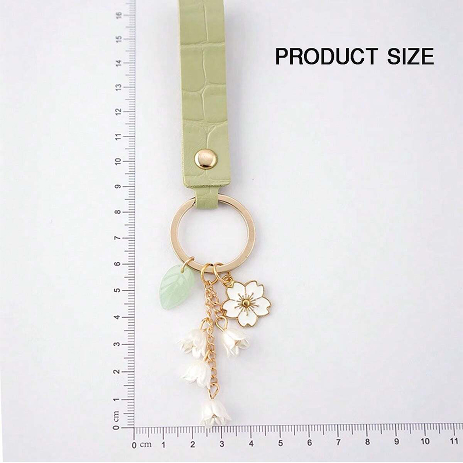 style cute valley white lily keychain with gold chain, women's style ...