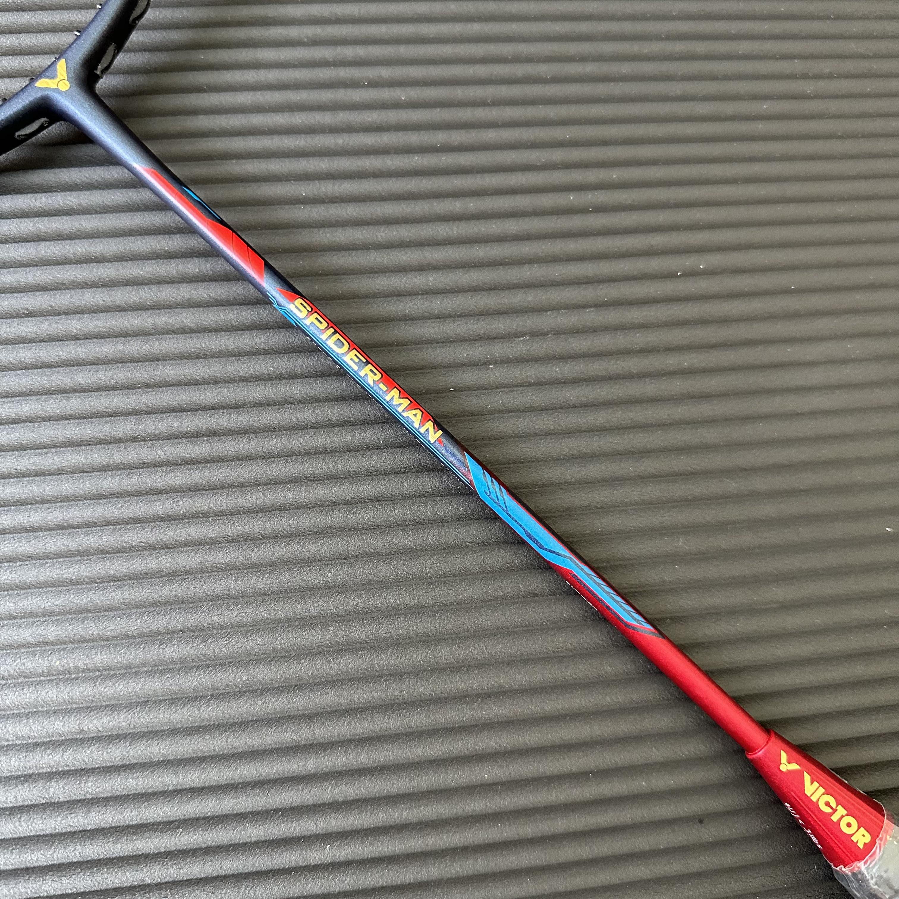 VICTOR VICTOR VICTOR SPIDER-MAN Spiderman Co-Branded Version Badminton ...