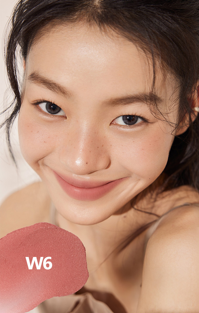 INTO YOU Lightweight matte lip gloss, a stylish lipstick suitable for ...
