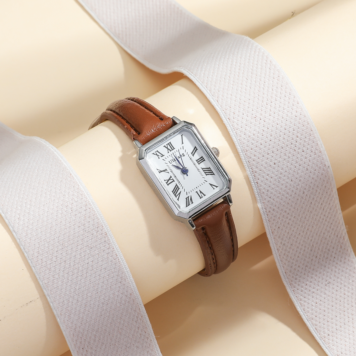 Vintage small dial women's watch niche high-grade leather small square watch light luxury ...