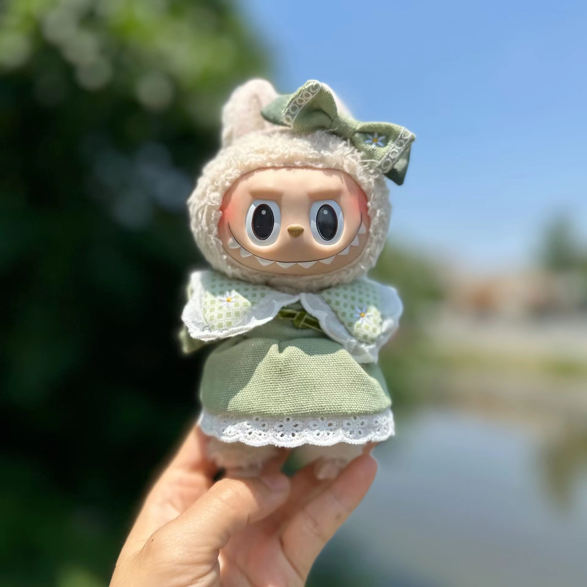 Labubu macaroon collection green dress for 17cm V1 Labubu | Shopee Malaysia