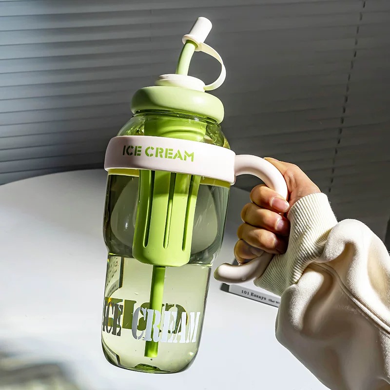 𝐯𝐚𝐧𝐨𝐰[🇲🇾24h] Ins Style Water Cup High-looking straw kettle cute sports water cup Outdoor Travel ...