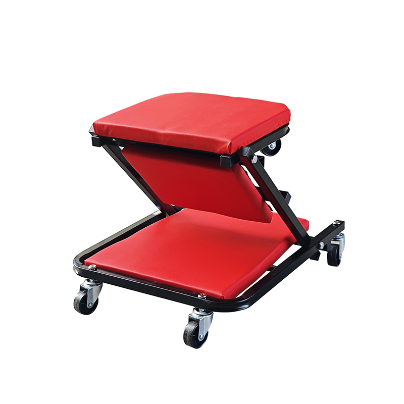 Various styles of practical auto repair stools and tool carts Mechanic ...