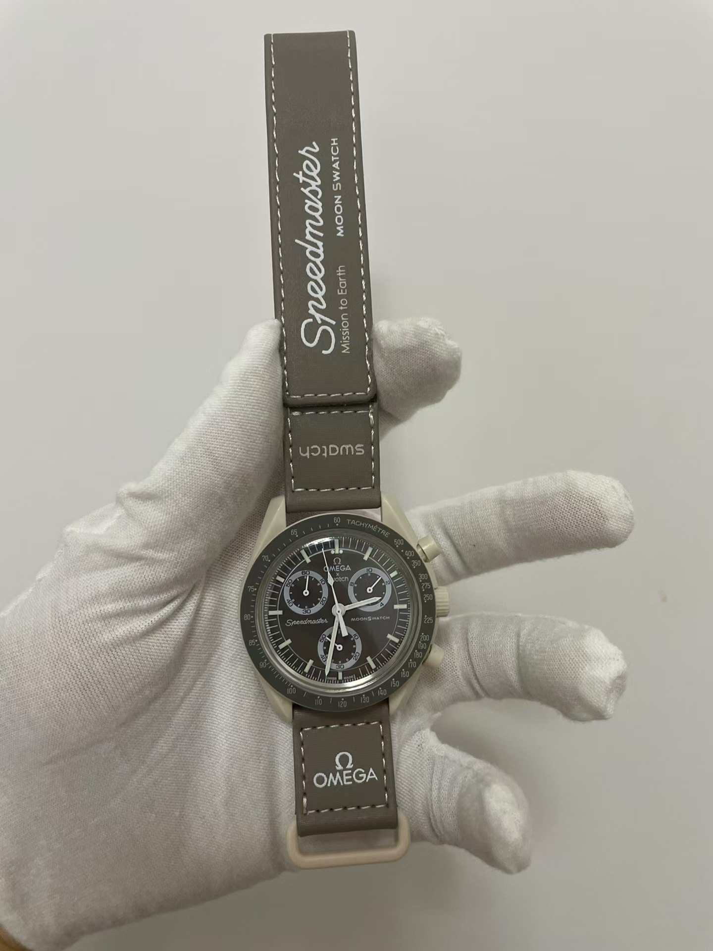 Omega's new color scheme super co branded planet series men's quartz ...