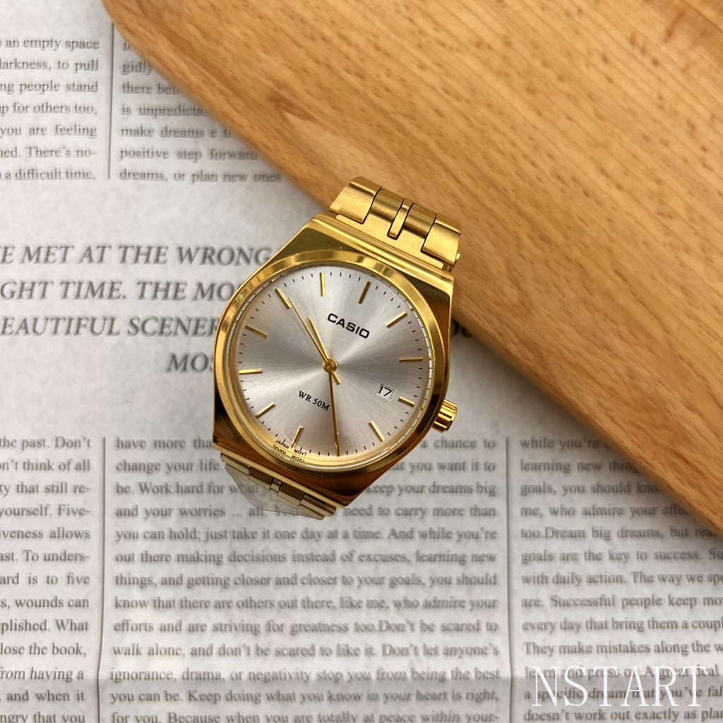 Casio pink retro small round watch with simple hands, steel strip, men ...