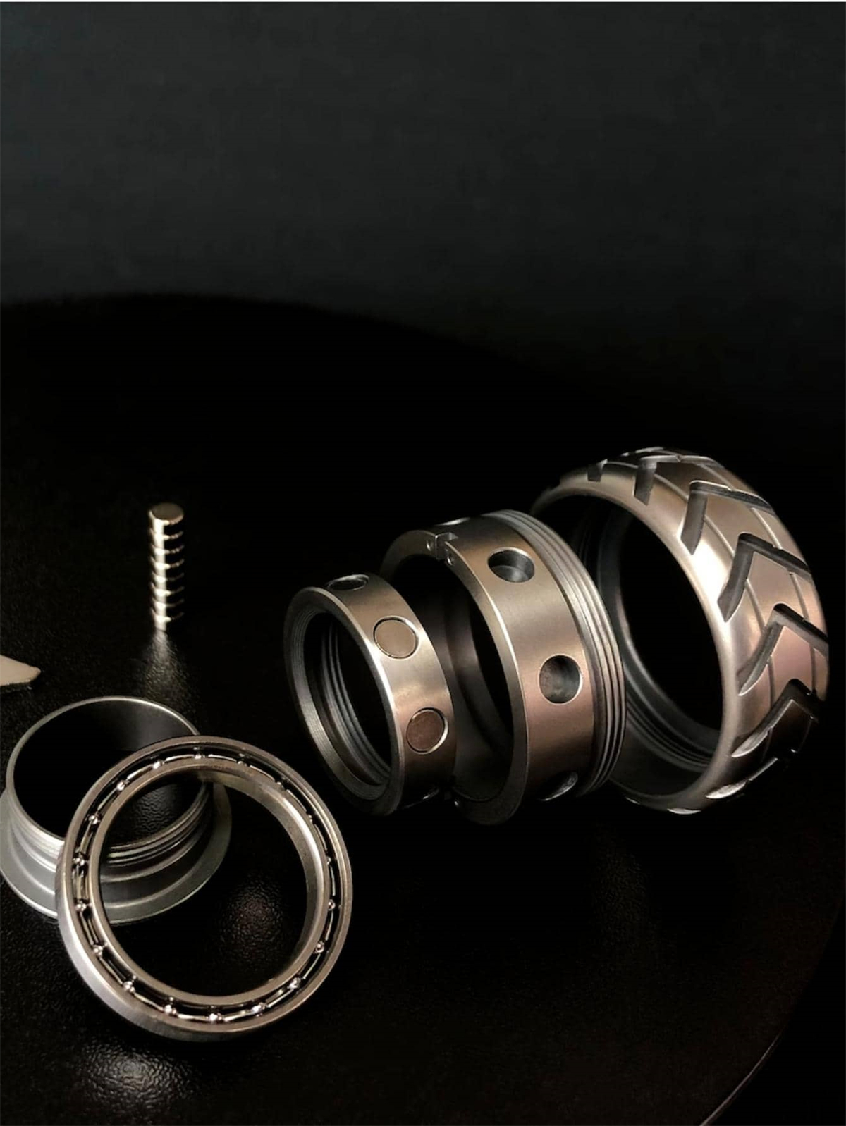 【Kaeroi】 Fidget Spinner Ring - 2-in-1 Mainan Cincin Anti Stress (Putar ...