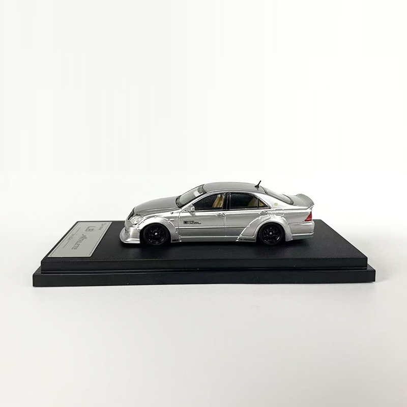 Star Model 1:64 Model Car Toyota Crown V12 S180 LBWK Wide Body Alloy ...