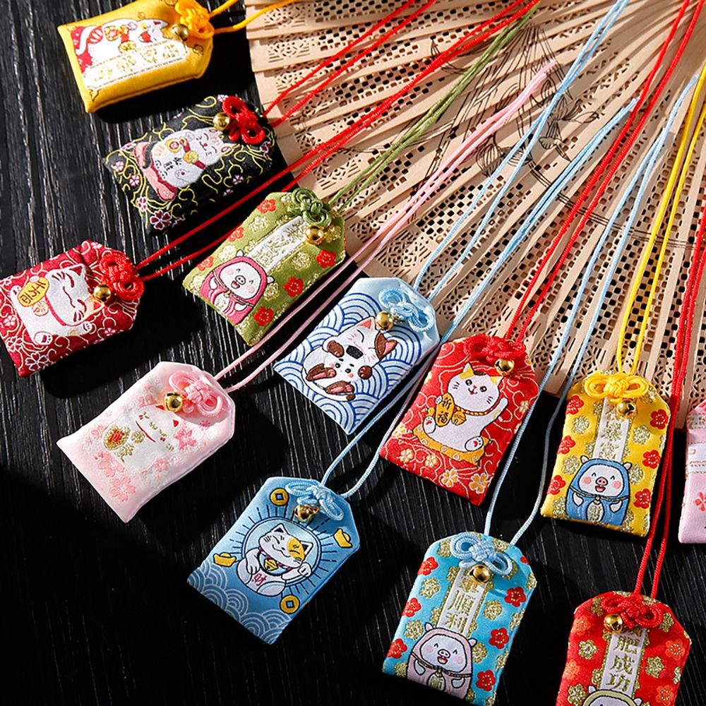 AOPHEKM 1Pcs Omamori Pray, Charms Wealth Bag Health Safety Lucky ...