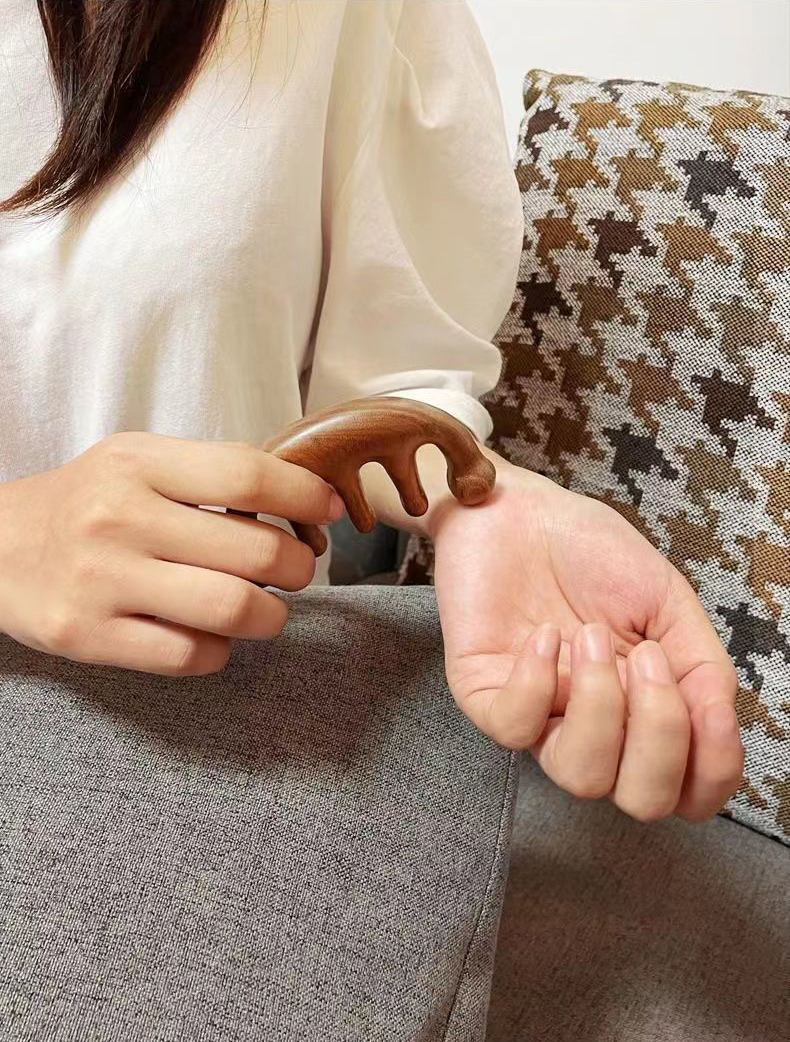 1PC Wooden head meridian comb for treating and preventing hair loss ...