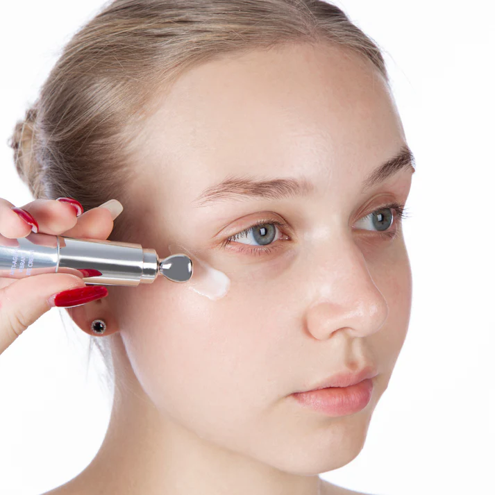 Chillab Hyaluronic Acid Vibrant Eye Cream With Collagen | Shopee Malaysia