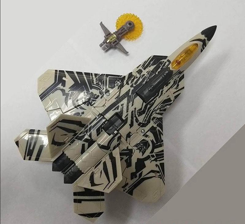 Hasbro Transformers Revenge of the Fallen Studio Series STARSCREAM SS21 ...