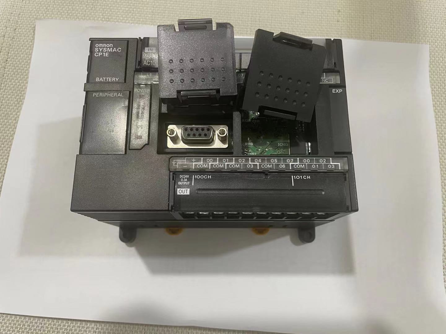 Omron PLC CP1E-N20DT-A/N20DR-A/N30SDT-D/N30DR/N40DT-D/N60SDR CP1E -N series PLC with an RS232 ...