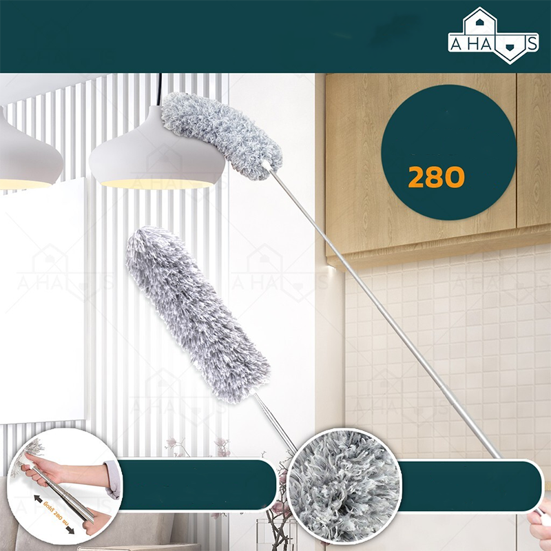 Chicken feather duster fo r household dust removal, ceiling cleaning ...