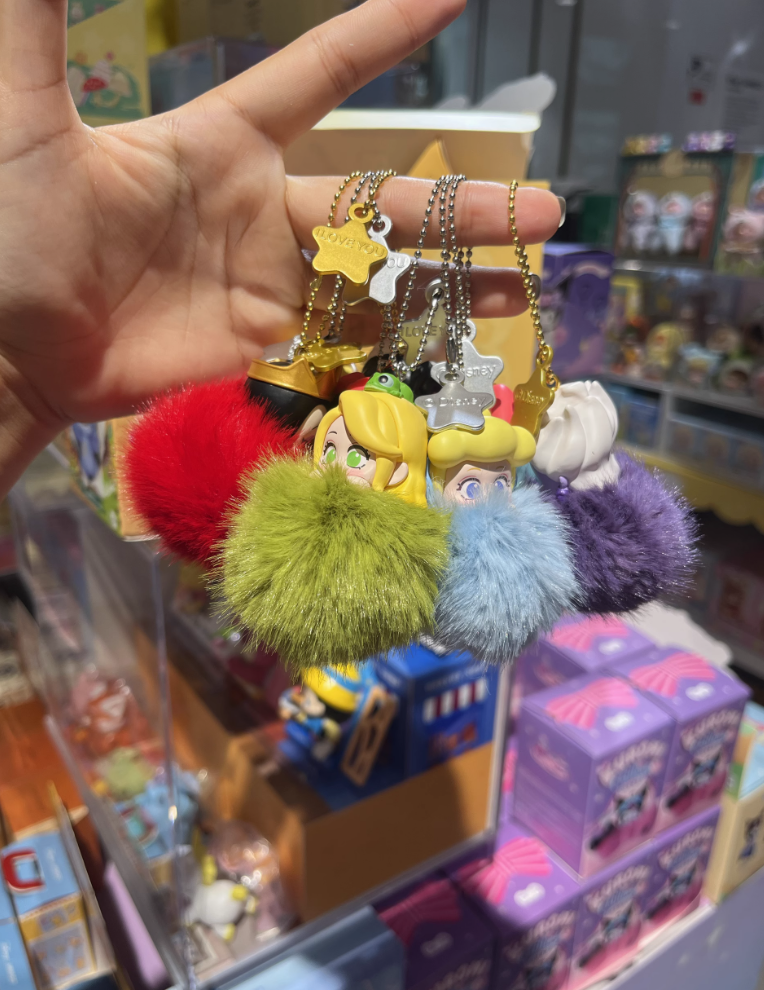 MINISO Disney Princess & Villain Fantasy Plush Ball Mini Bean（1Pcs ...