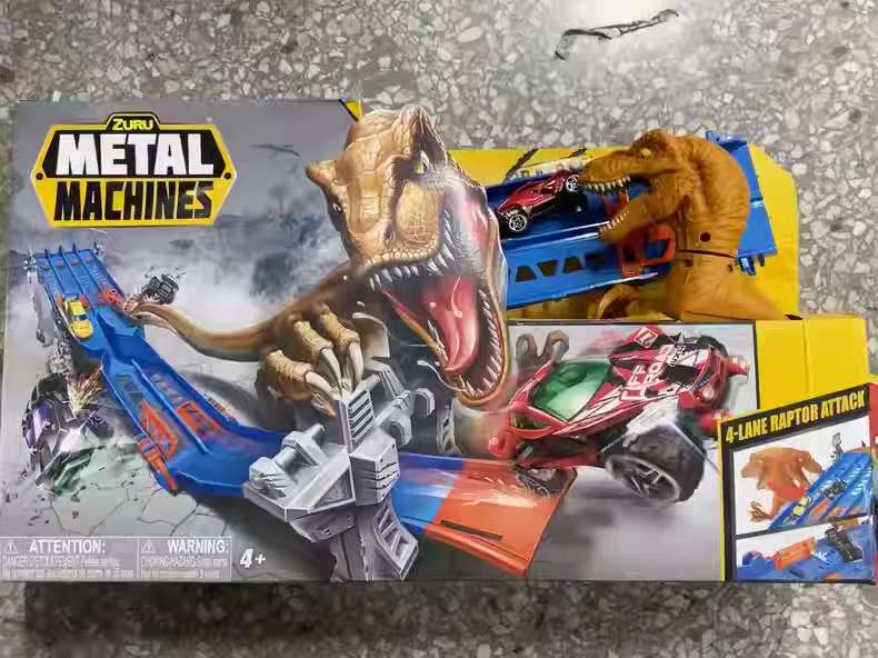 Metal Machines 4-Lane Raptor Attack Track Set Playset with Mini Racing ...