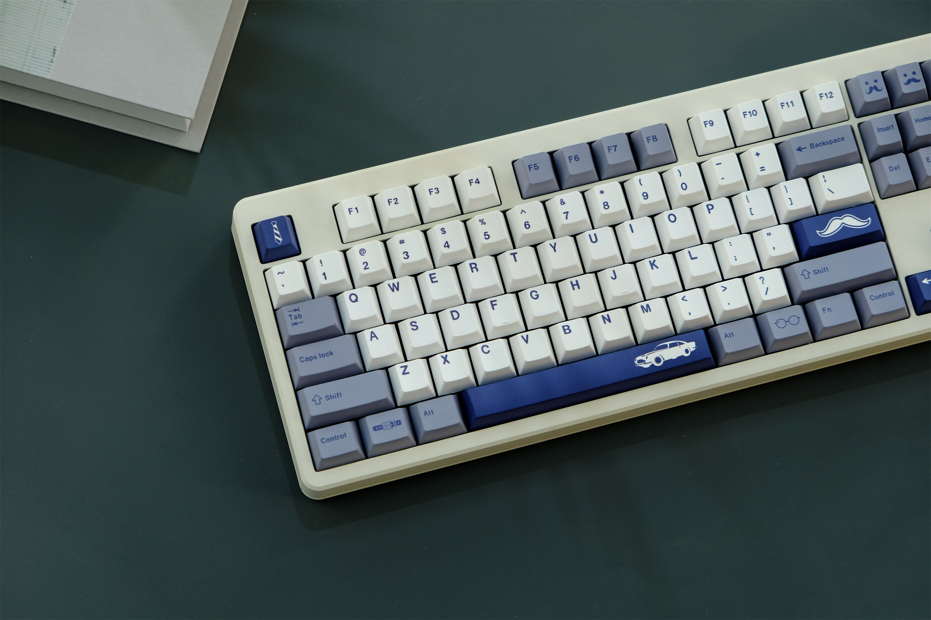 GMK Gentleman Keycaps Set 129 Keys PBT Cherry Profile DYE-SUB For MX ...