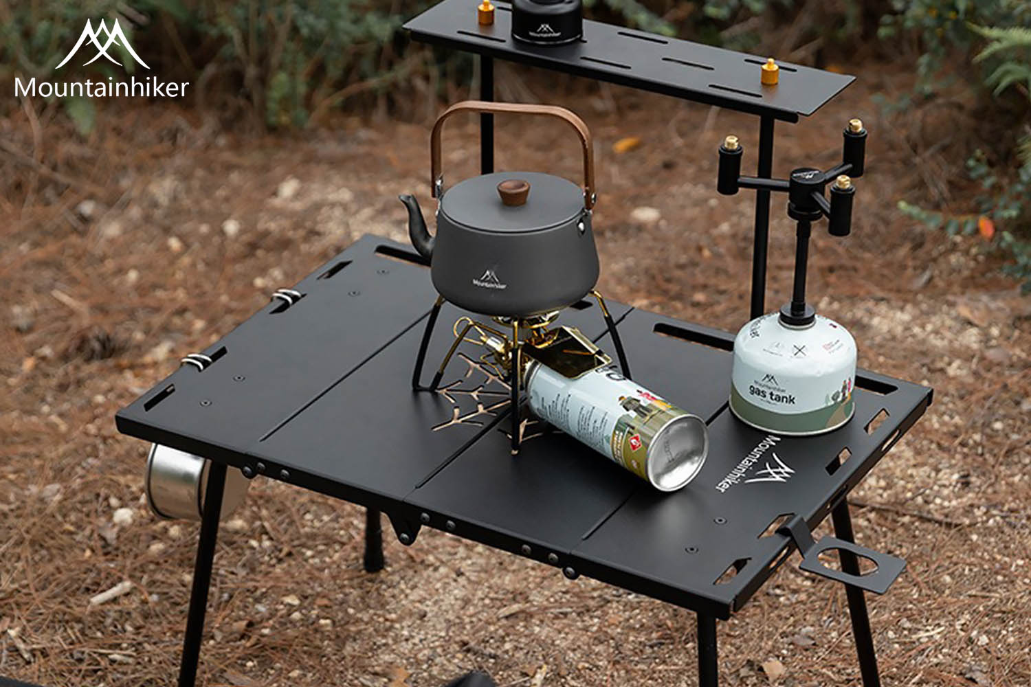 MOUNTAINHIKER The camping table is foldable, liftable and ...