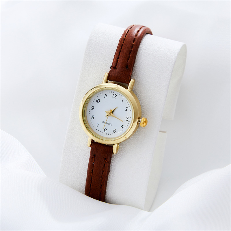 Compact Retro Quartz Watch for Women in Light Luxury and Clean Digital ...