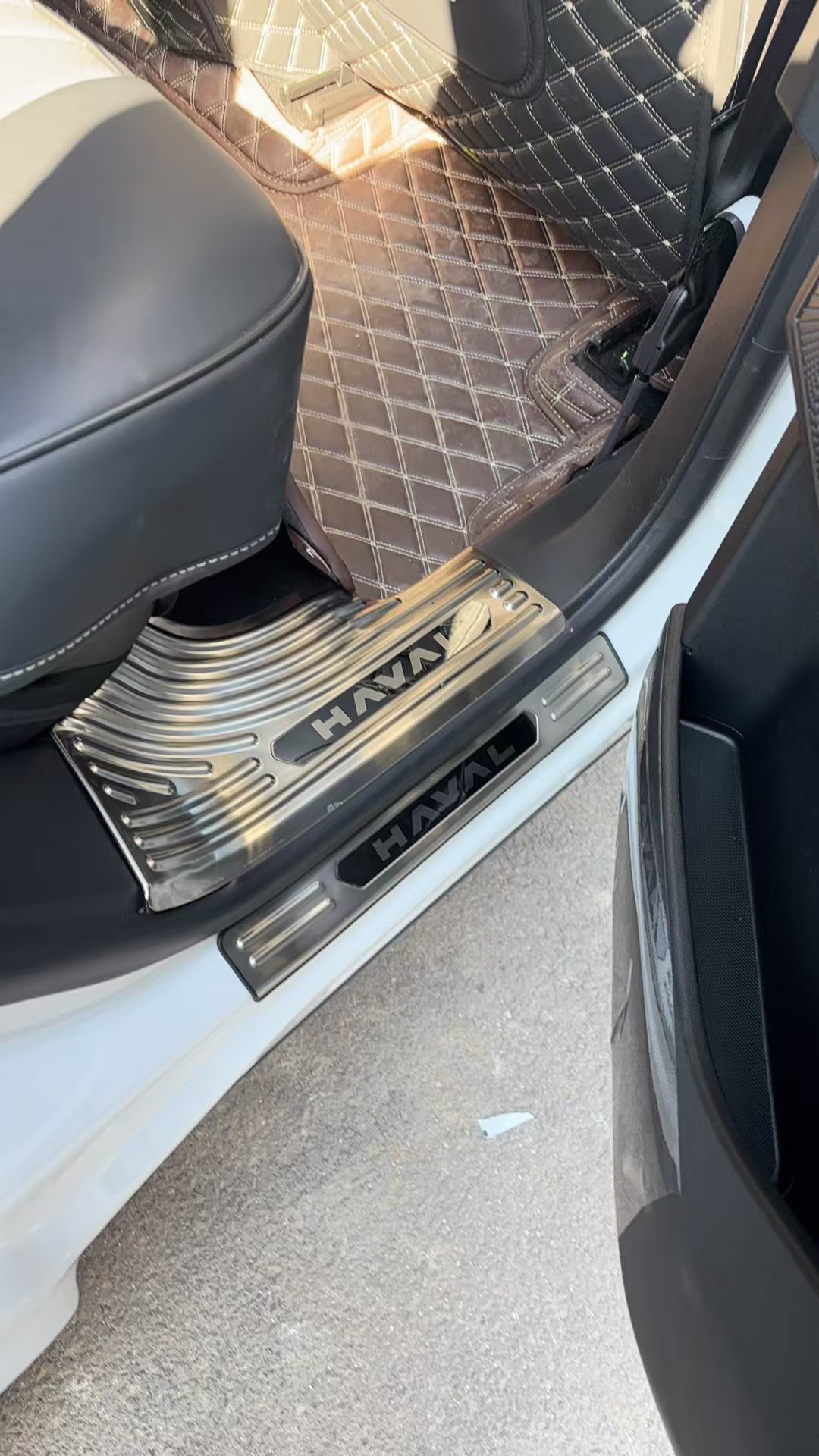 Haval h6 hev stainless steel Welcome Pedal Door Protects Sill Scuff ...