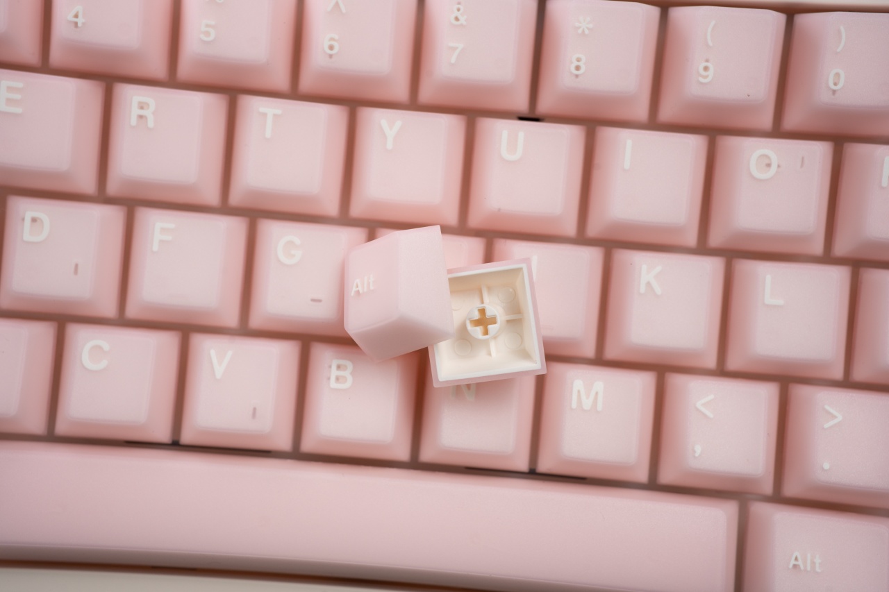 Womier Translucent Pink Jade Keycaps Cherry Profile Double Shot PBT ...
