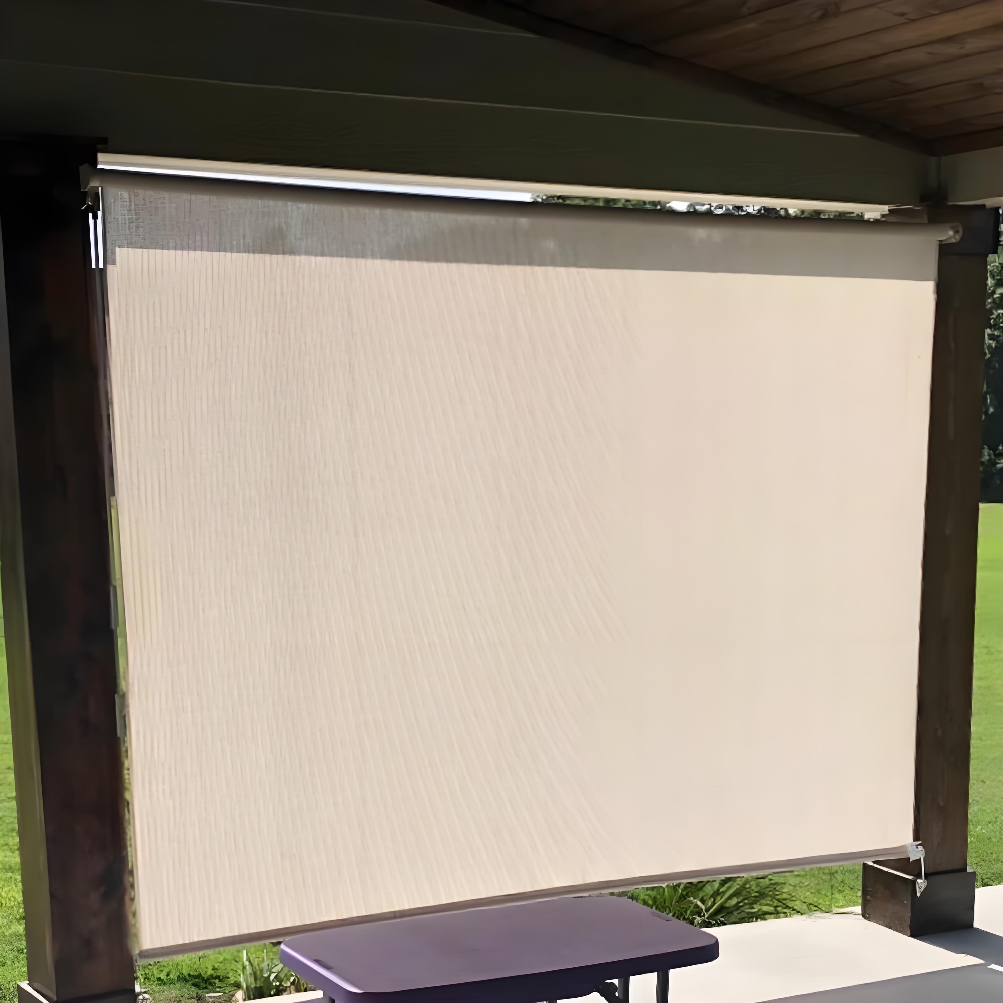 Curtains and roller blinds for shading, hand pulled lifting indoor and ...