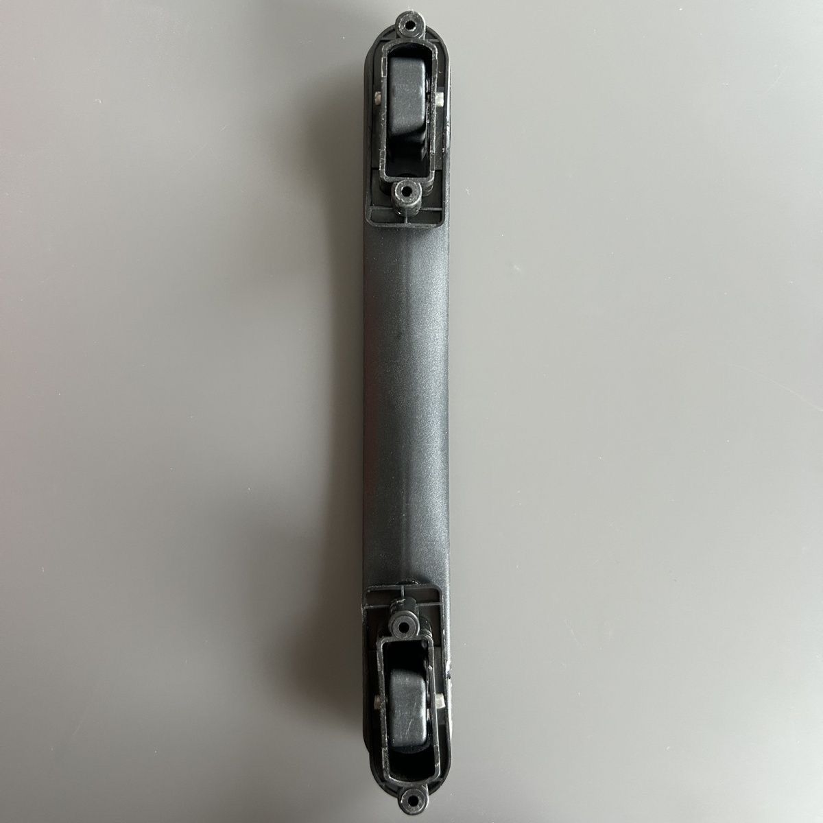 Delsey suitcase travel luggage handle French ambassador grip trolley ...