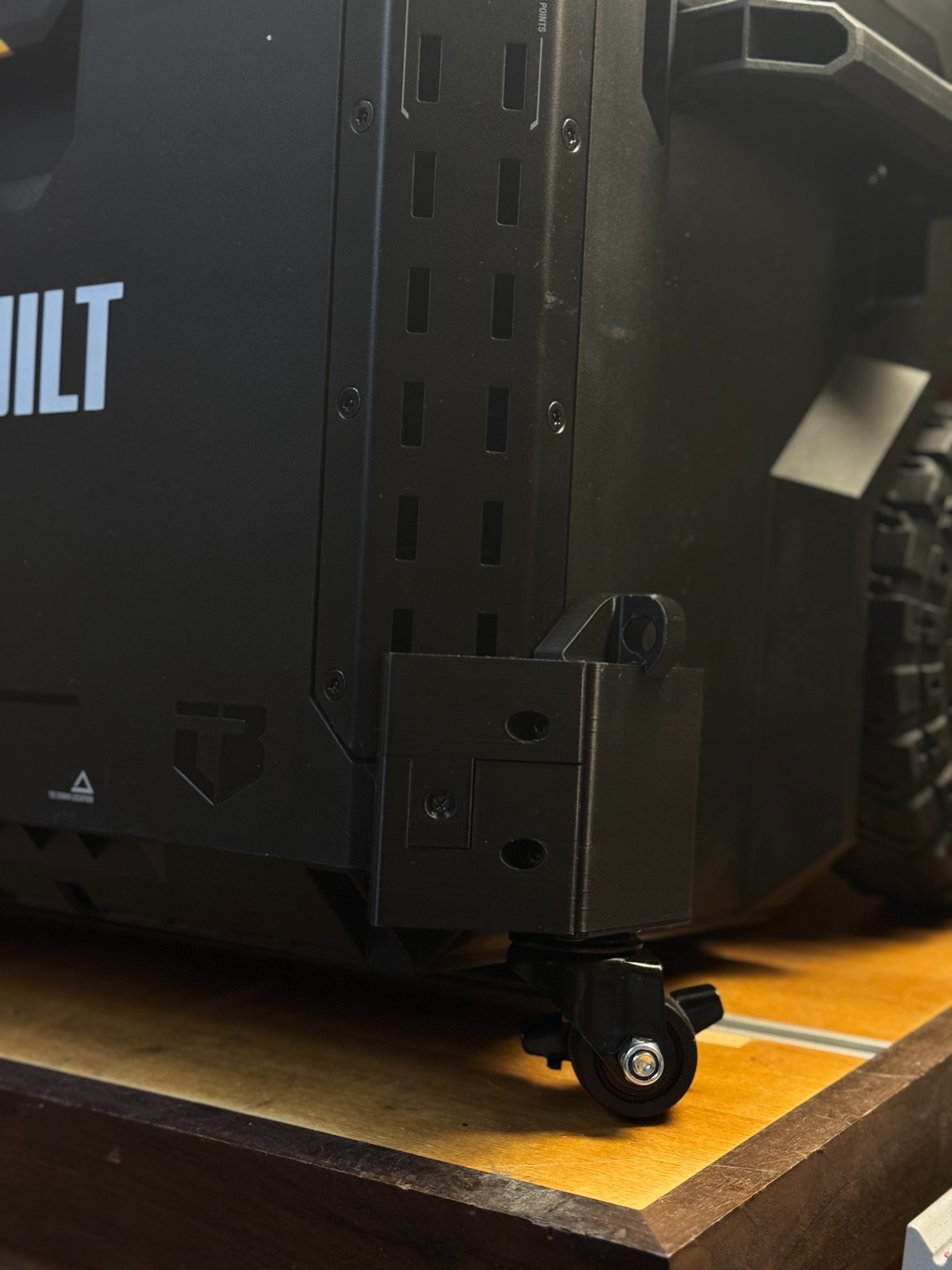 TOUGHBUILT Toolbox Merchandise Accessories, TB-B1-B-70R Trolley Case ...
