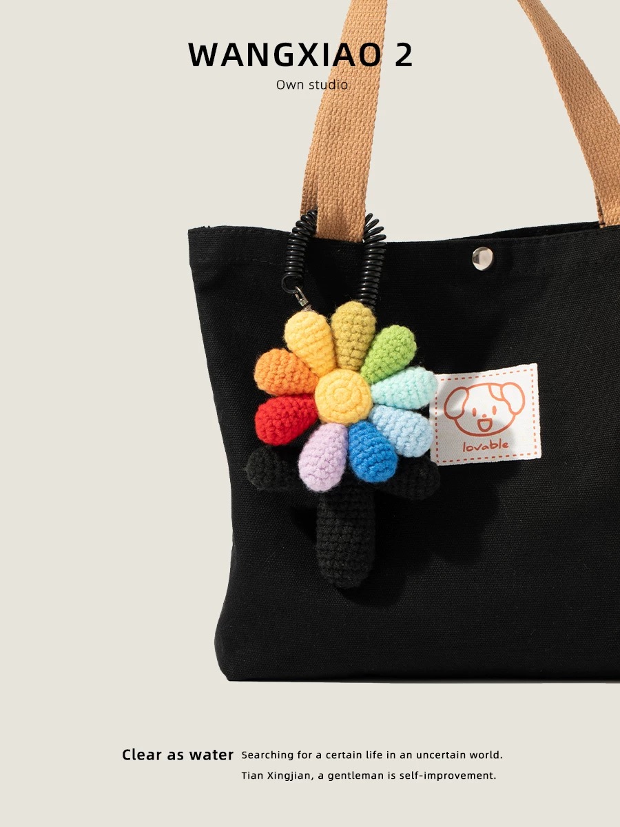 G-Dragon style Handmade custom daisy flower bag charm gd style Key ...
