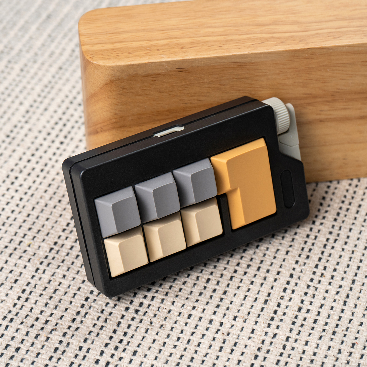 Finger Keyboard Keychain Fidget Toy Mechanical Keyboard Switch Keycaps ...