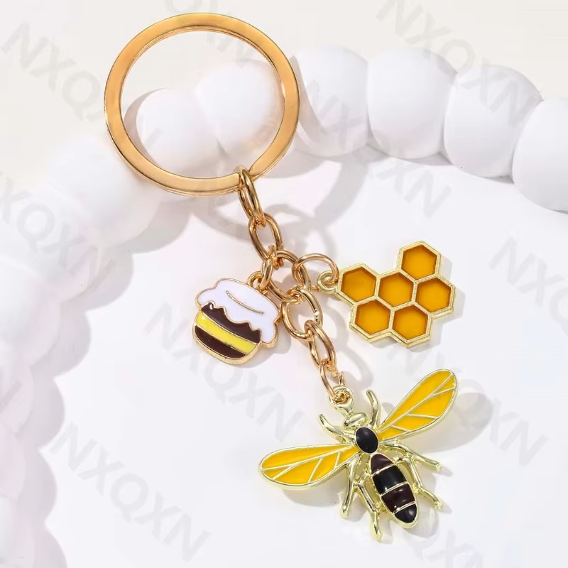 Cute Cartoon Honeybee Honeycomb Enamel Keychain - Classic Flying Insect ...