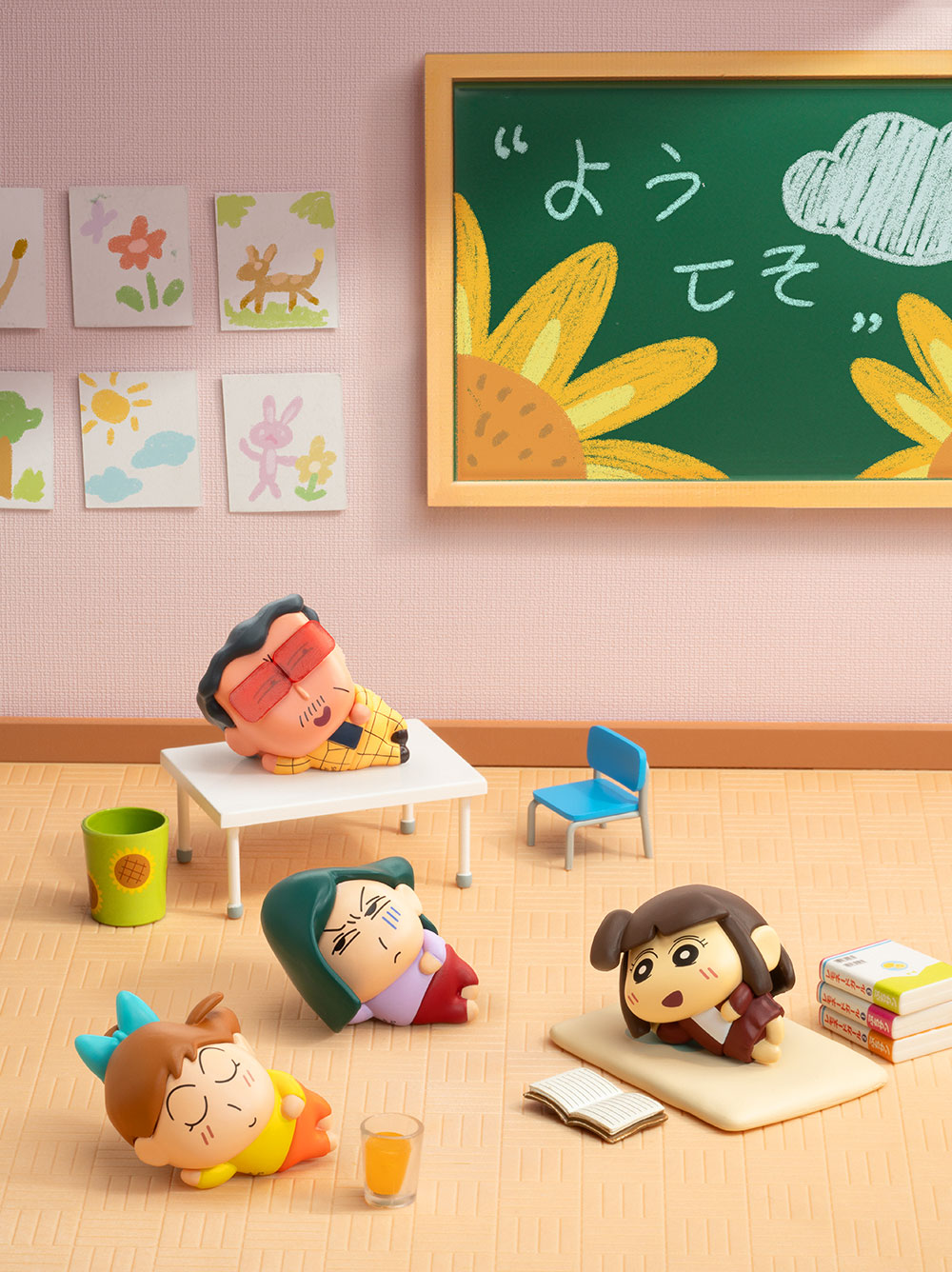 52TOYS Crayon Shin-chan MiniMe Series-Lazy Chill Series Blind Box ...