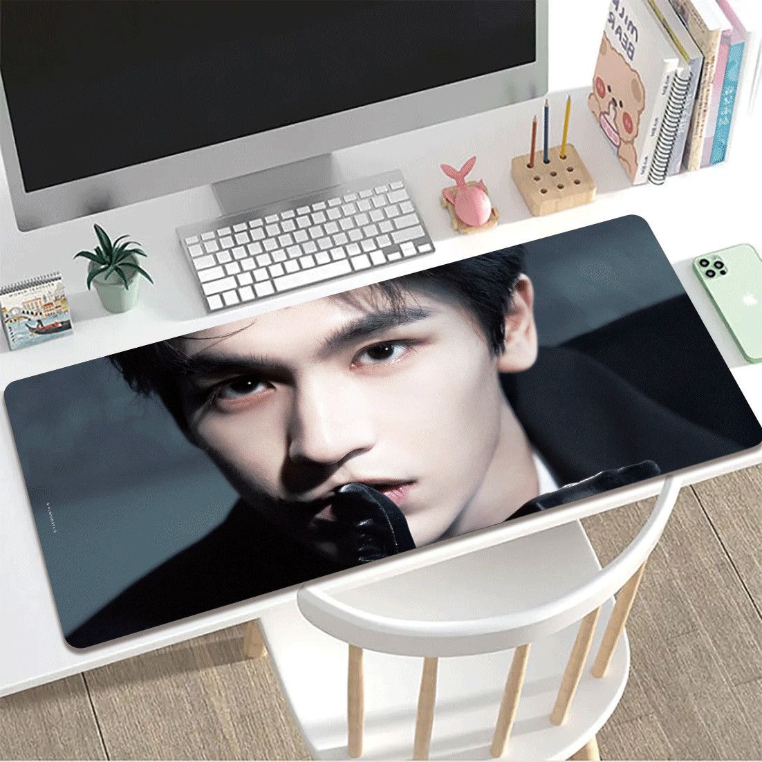 Zhang Linghe's premium mouse pad featuring keyboard pad popular ...