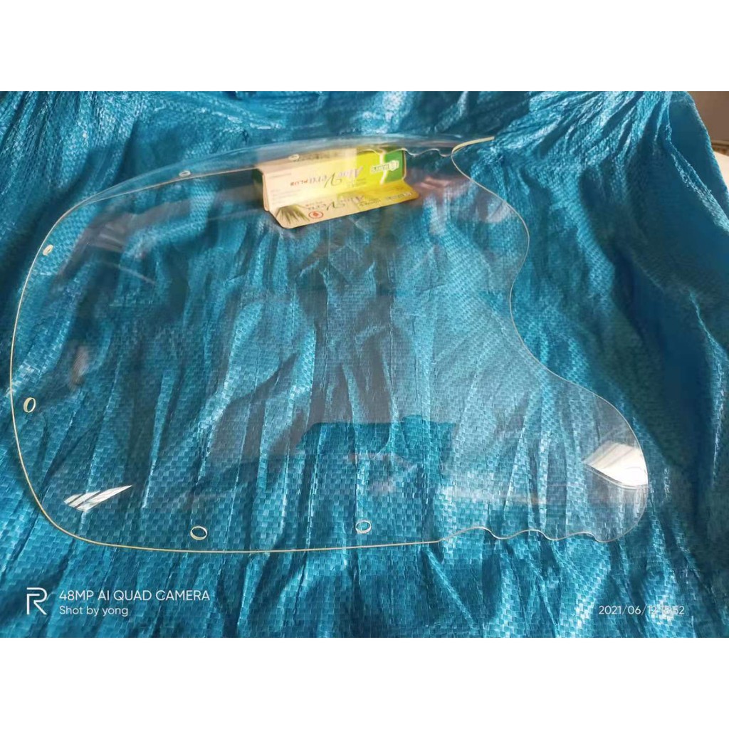 SUZUKI GAMMA VISOR CUTTING BADMAN (PUTIH) | Shopee Malaysia
