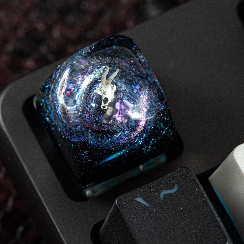 Interstellar keycap, galaxy keyboard button, beautiful keycap | Shopee ...
