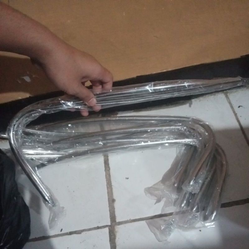 Vespa VBB CLURIT LIS PLUS Bolt Nut | Shopee Malaysia