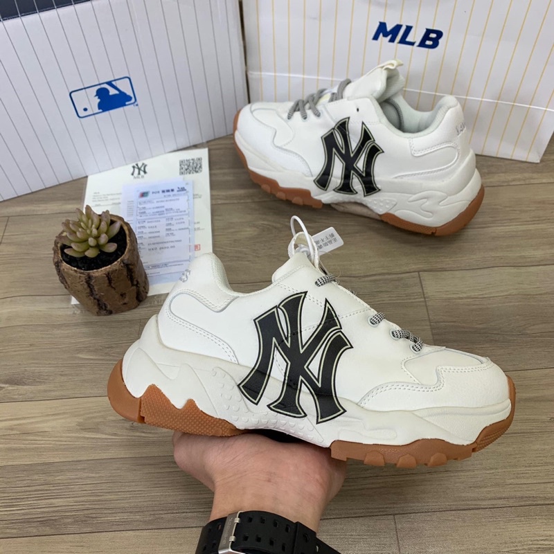 Mlb Shoes With Brown Sole (Full Accessories) | Shopee Malaysia