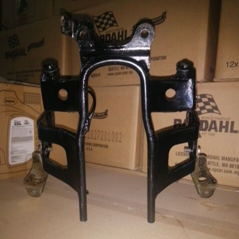 bingkai fering rxz cowling braket original motor | Shopee Malaysia