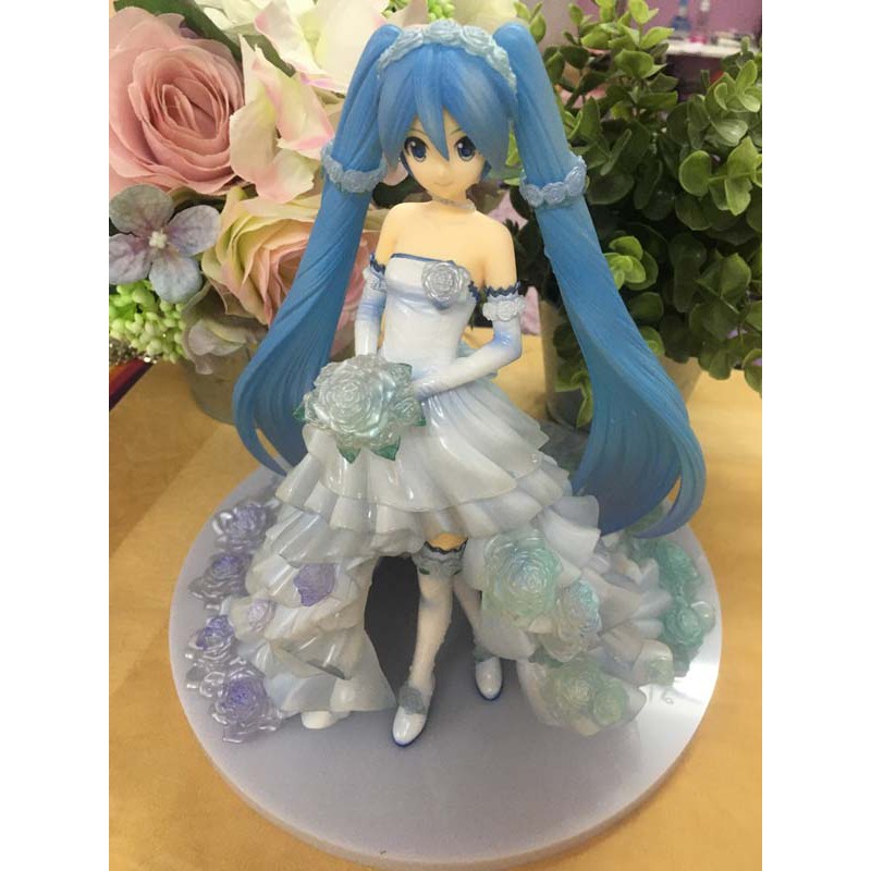 Miku figure (original made in japan) | Shopee Malaysia
