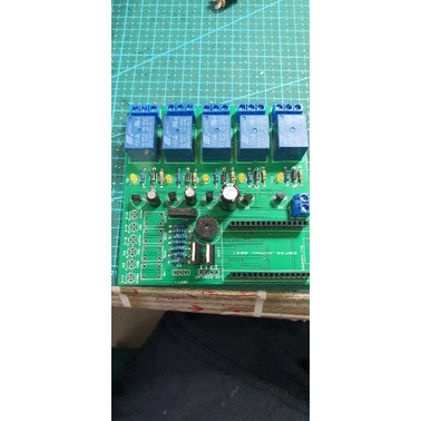 Tempahan Projek FYP, kolej, universiti, politeknik dan sekolah | Shopee ...